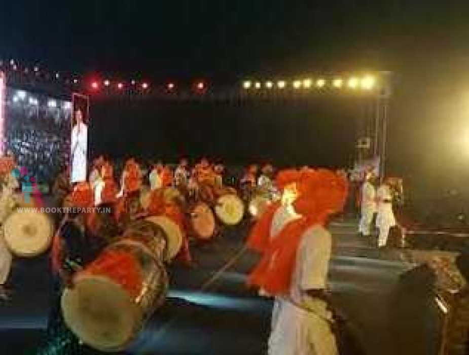 Nashik and Puneri Dhol Team of 30 players-Entertainment | BookTheParty.in